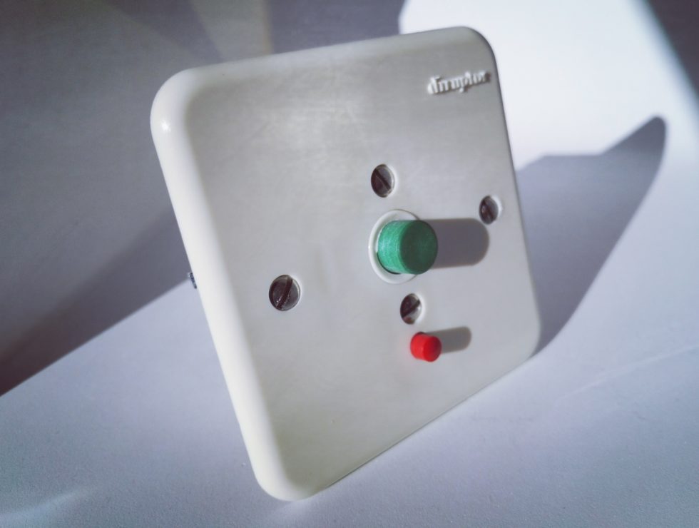 Africa series circuit breaker - Diruptor